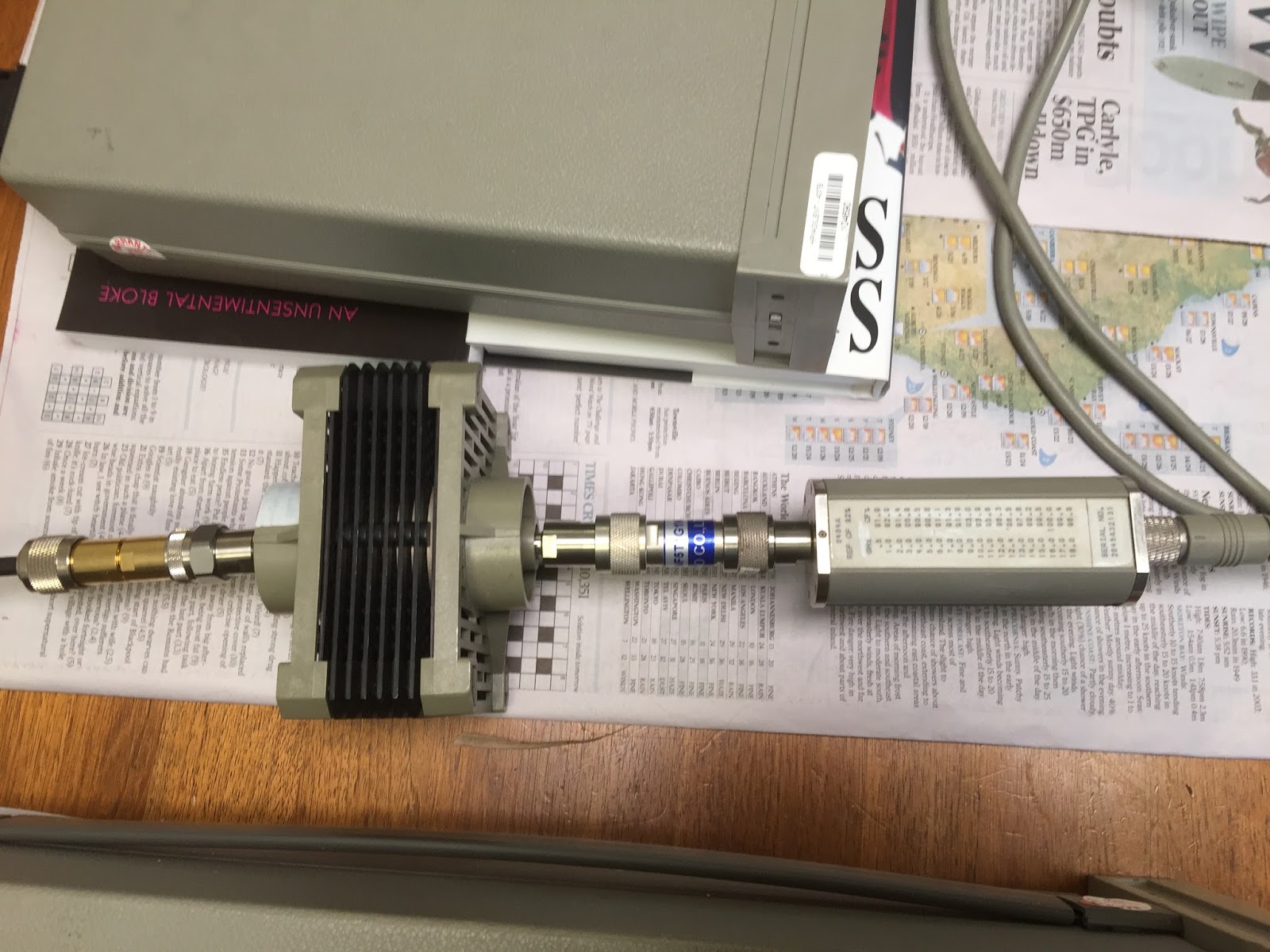 HP 437B power meter: new toy; traps for beginners