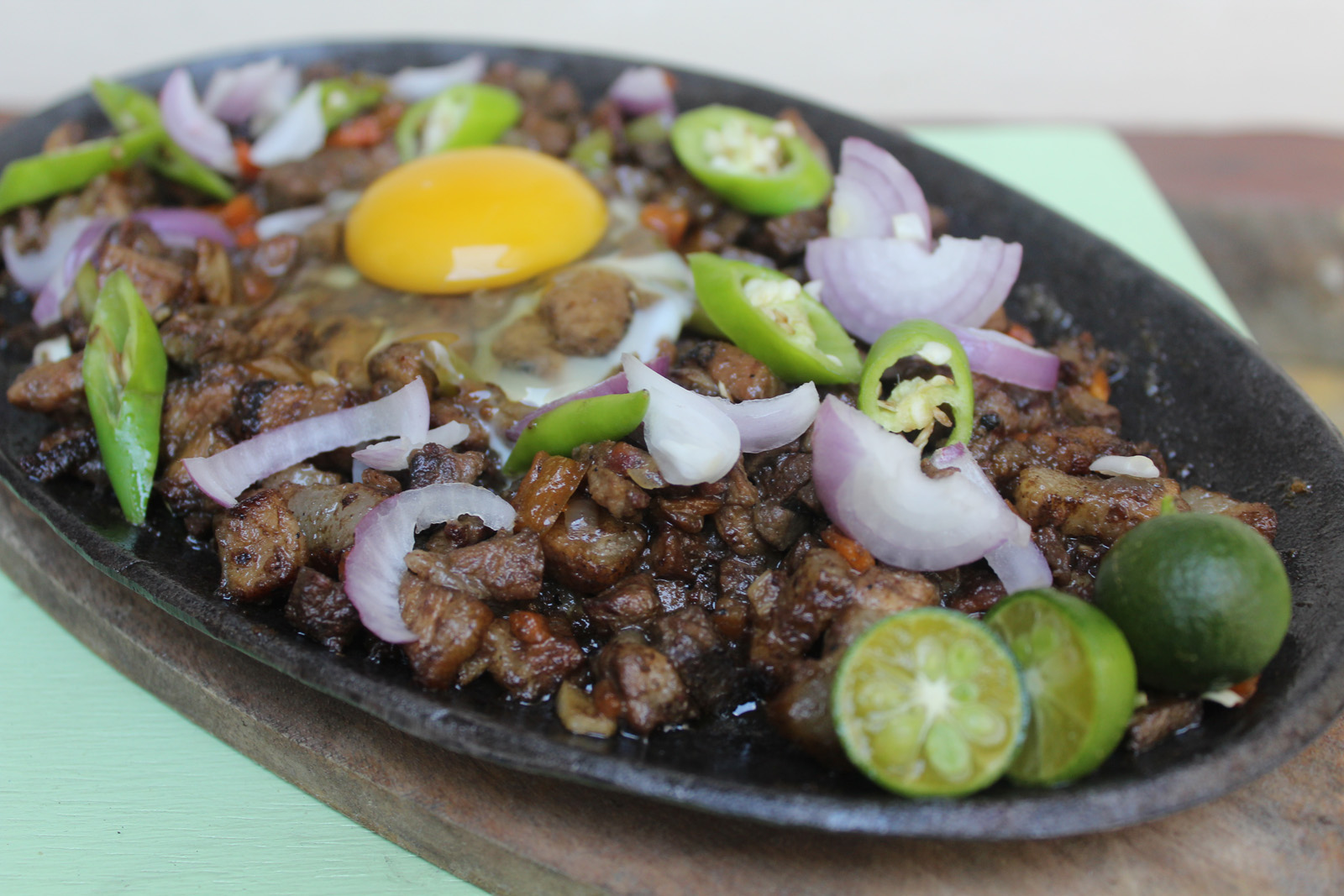 KUMIDOR - Your place for sudden comfort!: Grilled Liempo Sisig