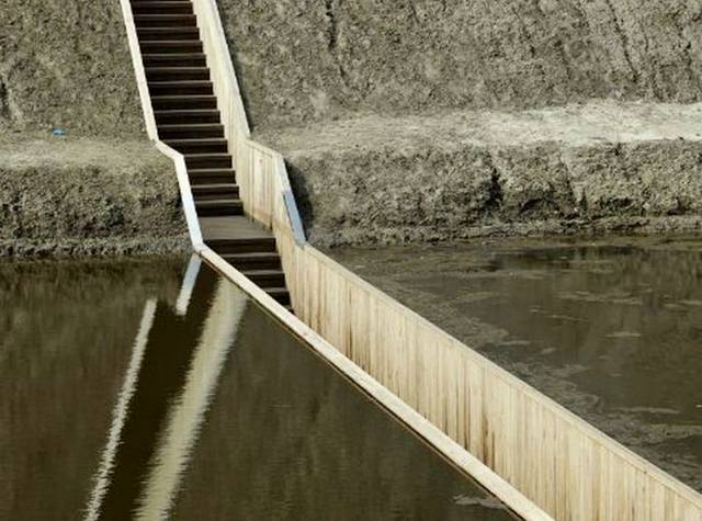 Moses Bridge - A Sunken Pedestrian Bridge In Netherlands | Information ...