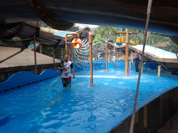 Wet World Water Park Shah Alam | Tempat Menarik Di Selangor!