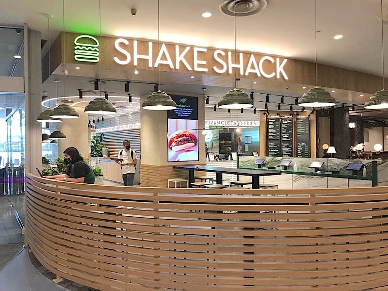 Shake Shack at Vivocity: Waterfront Views and Sugee Concrete! | CAMEMBERU