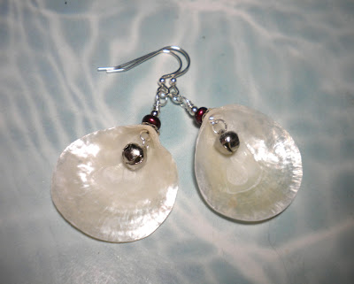 Del's Shells: Jingle Shell Rock