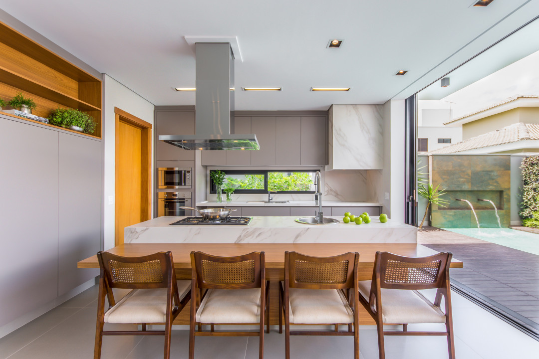 Cozinha e espaço gourmet integrados com área de lazer/piscina! - Decor ... Cozinha e espaço gourmet integrados com área de lazer/piscina! - Decor ...