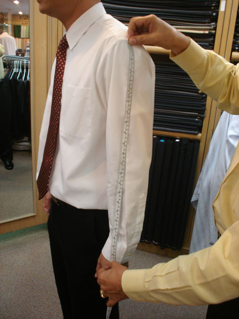 START TAKING YOUR PRECISE BODY MEASUREMENTS FROM NOW ON.