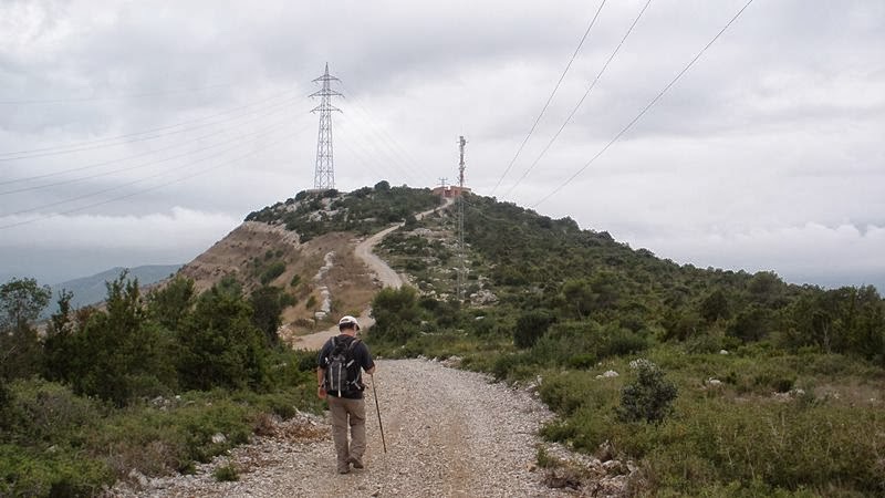 Franclips: BEGUES. TURÓ DEL MONTAU. LA MAÇANA. Ruta de Senderisme.