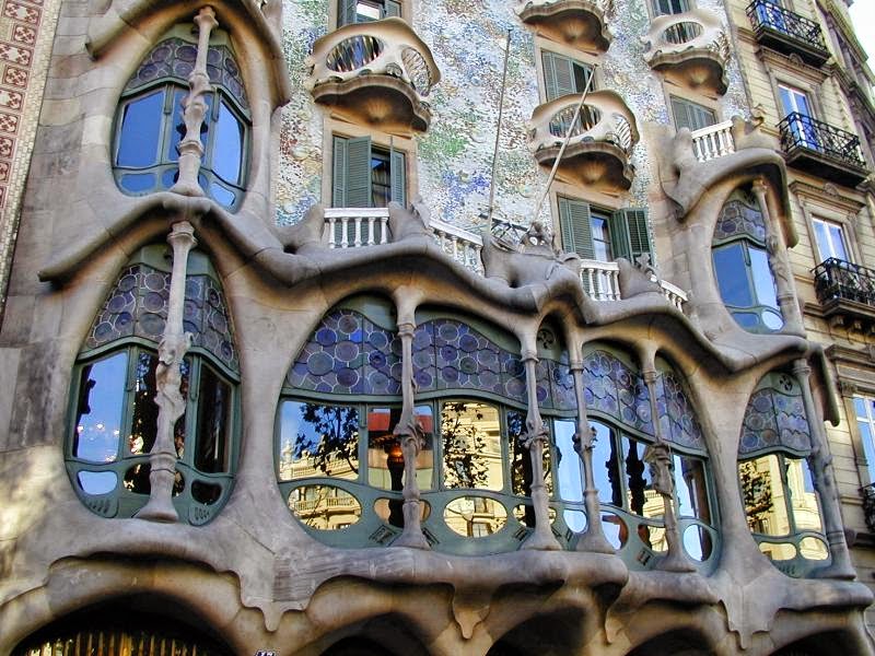 Antoni Gaudí | Symbolism/Art Nouveau Architect | Tutt'Art@ | Pittura ...