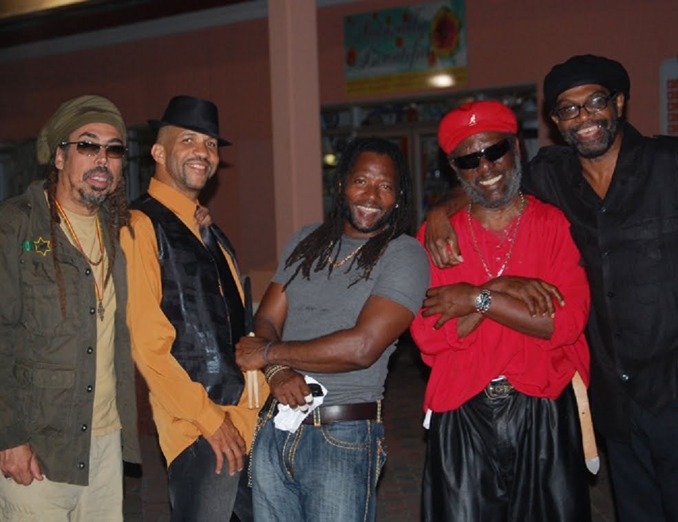 Reggaediscography: THIRD WORLD - DISCOGRAPHY: (Reggae Band)