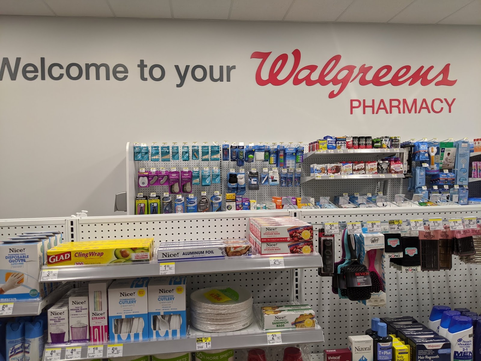 Robert Dyer @ Bethesda Row: Walgreens opens in Bethesda