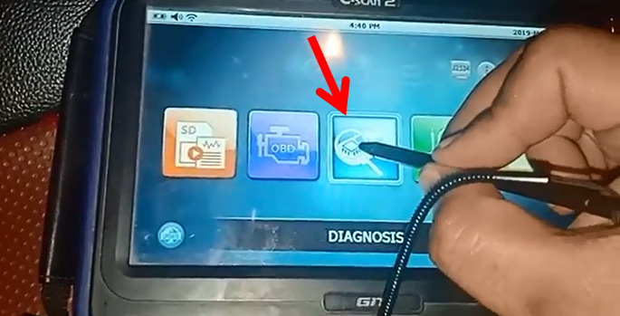 Cara Menggunakan Scan tool / Scanner mobil merek G Scan 2 pada toyota ...