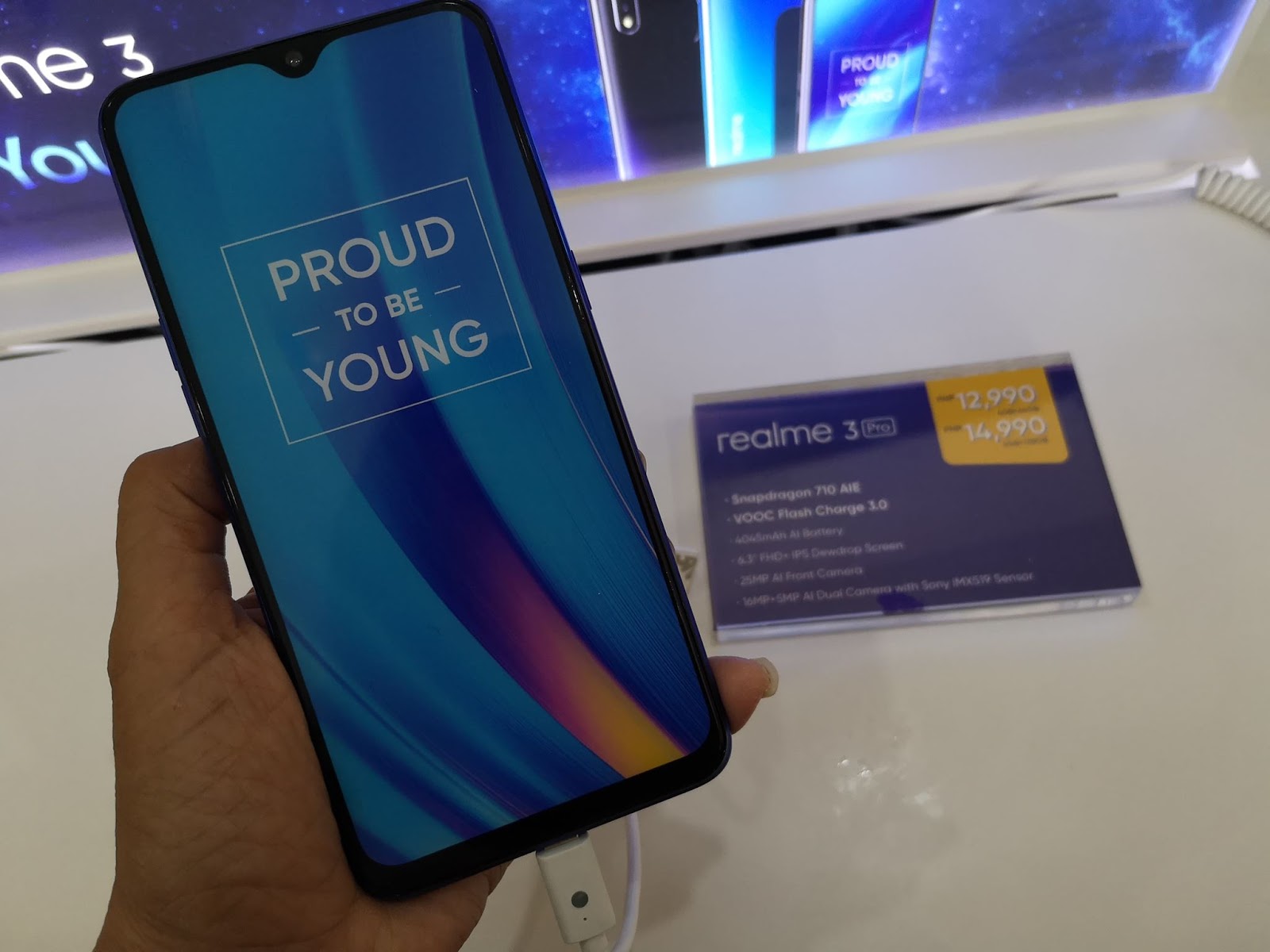 Lemon GreenTea: realme opens first concept store in SM City Fairview