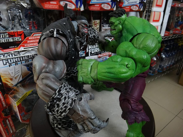 JUST Custom Toy: Toybiz great figures!! HULK and PITT!!!