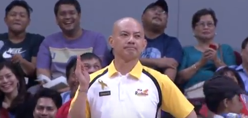 Netizens laugh at Guiao's "pabebe wave"
