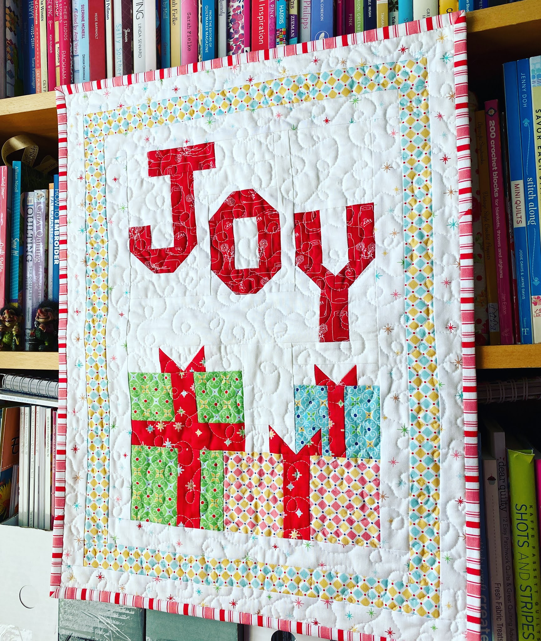 Christmas Mini Quilts - Samelia's Mum