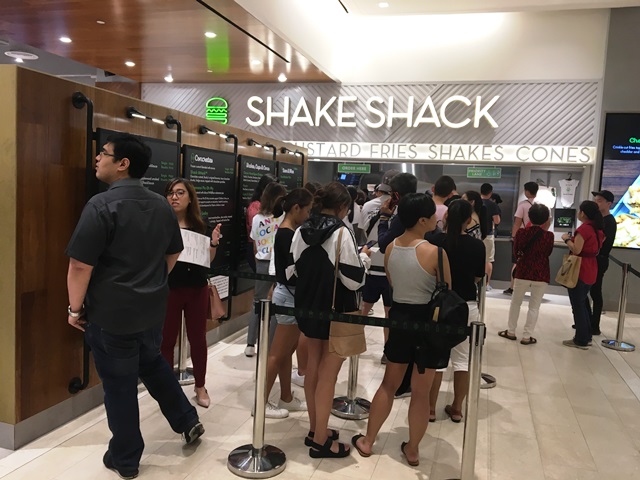 ERICJAZ FOODIES: SHAKE SHACK (PHILIPPINES)