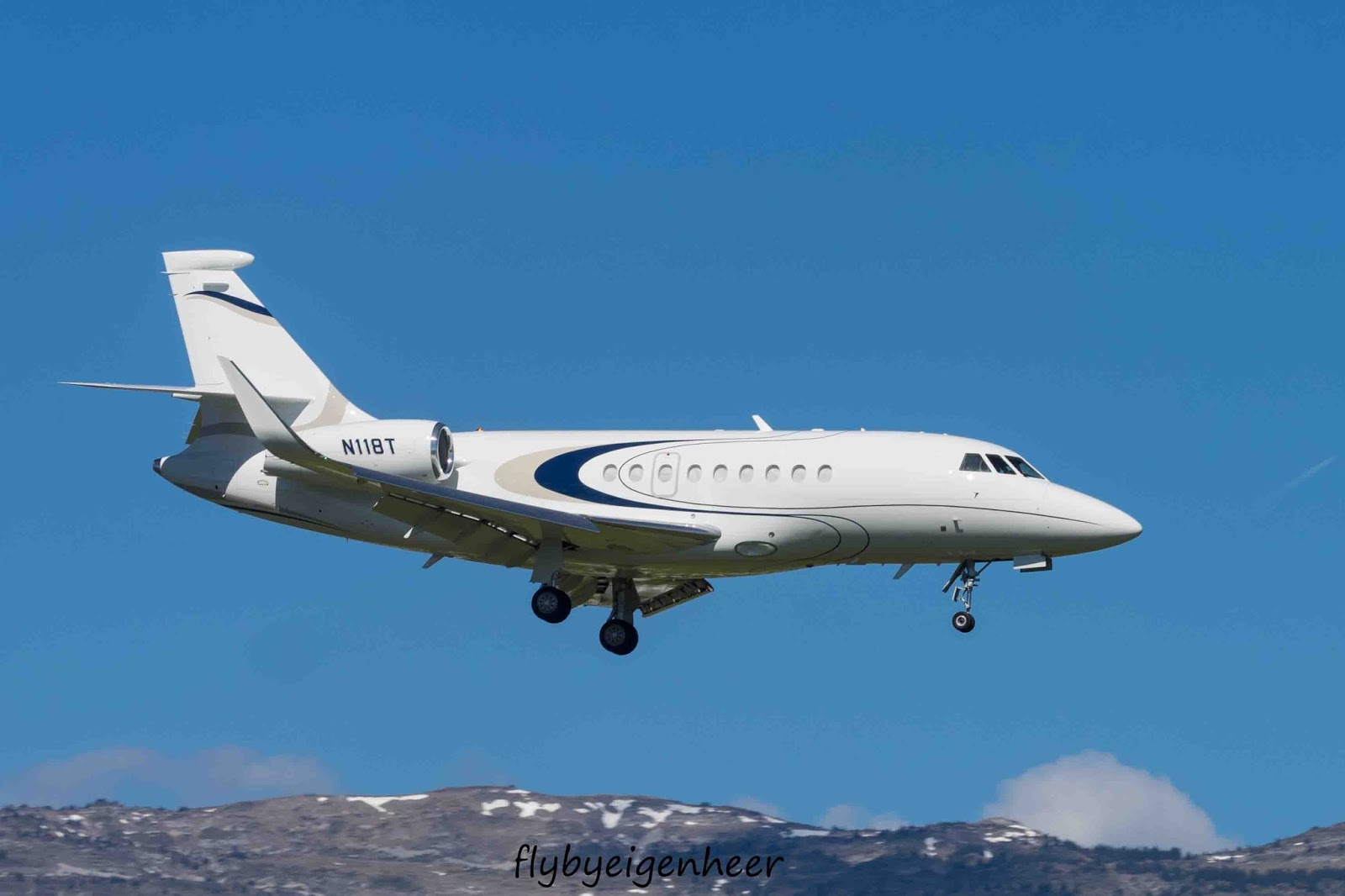 FLUGZEUGE Privatjets etc: N118T Dassault Falcon 2000EX F2TH