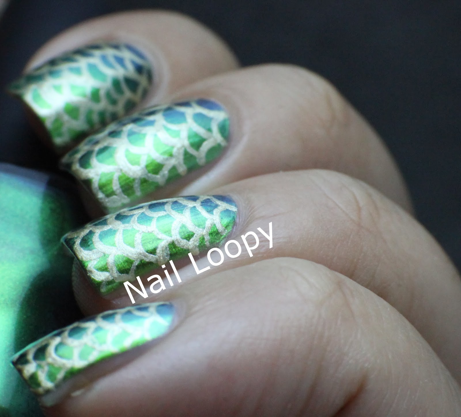 nail loopy: ILNP REMINISCE MERMAID SCALE NAILS