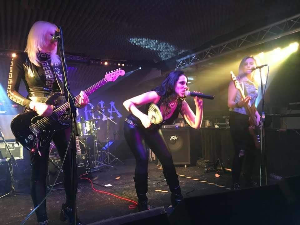 Interview with Girlschool Guitarist Jackie Chambers (Syteria)