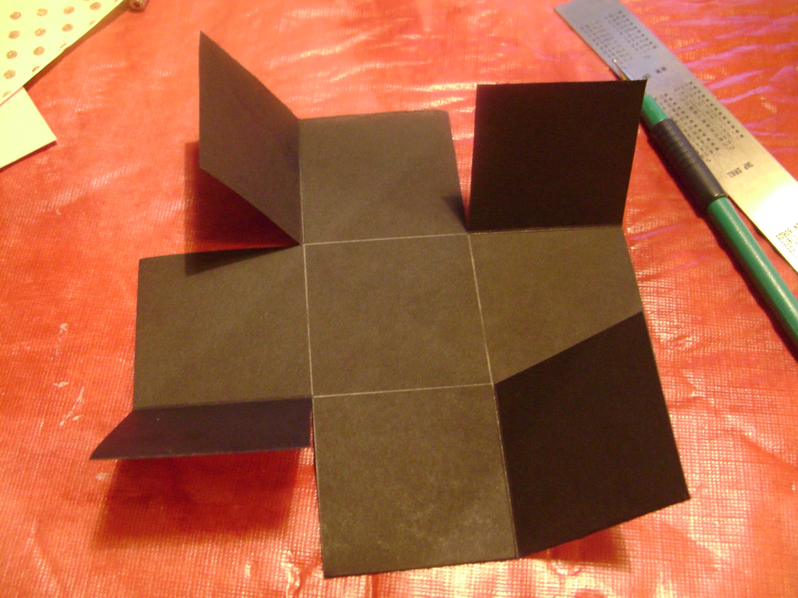 Quilling Me Softly: Ring box tutorial