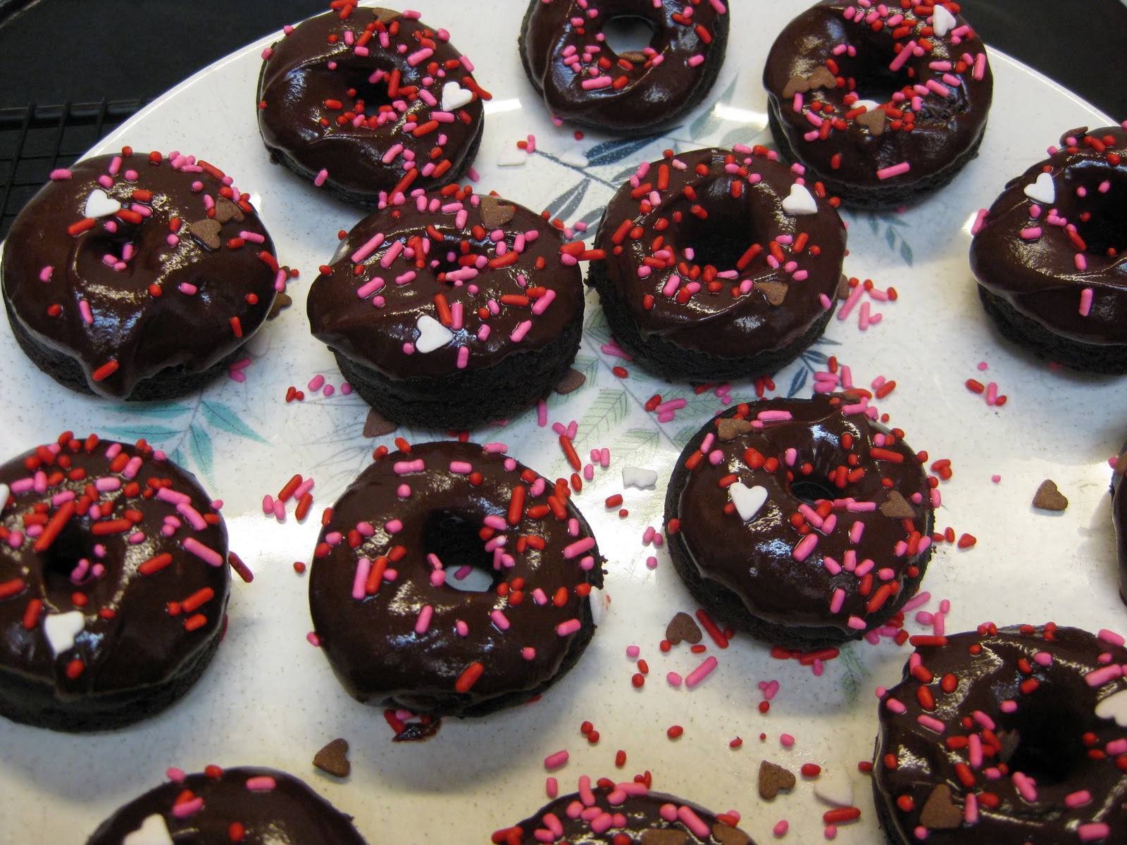 Inspired Resourceful Creative: Mini Chocolate Donuts