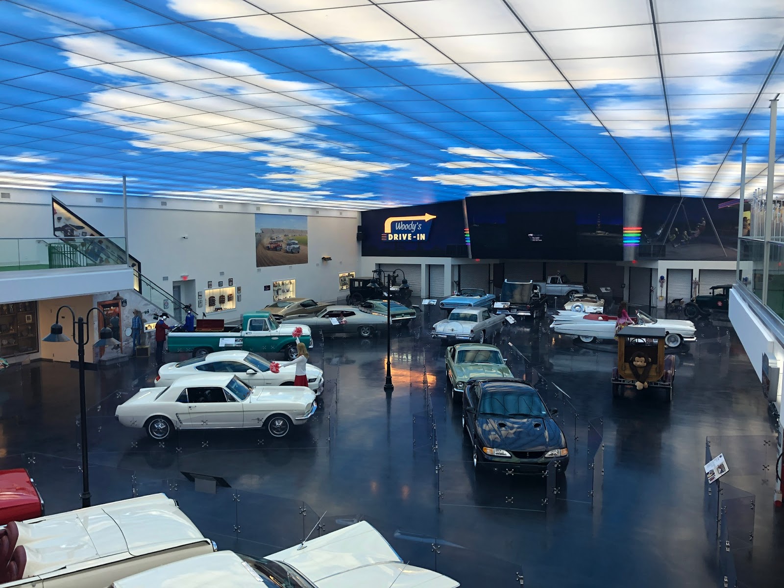 Artificial Sky: World’s Largest Artificial Sky Ceiling Made Up Of ...