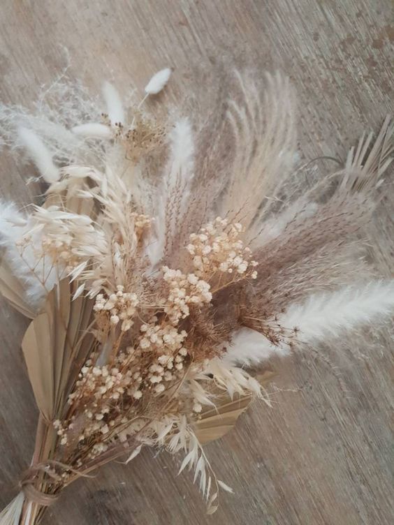 CASA TRÈS CHIC: DECORANDO COM CAPIM DOS PAMPAS