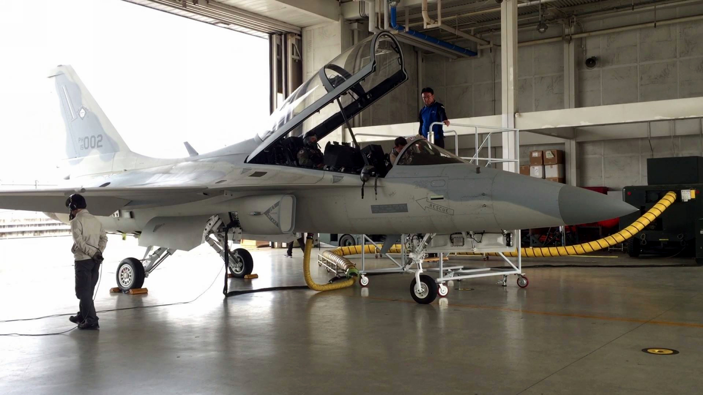 The rhk111 Military and Arms Page: Philippine FA-50 Fighting Eagle ...