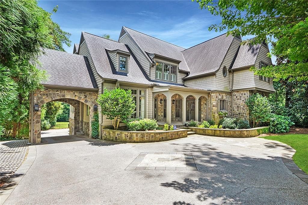 8,000 Square Foot Shingle and Stone Mansion In Atlanta, GA | THE ...