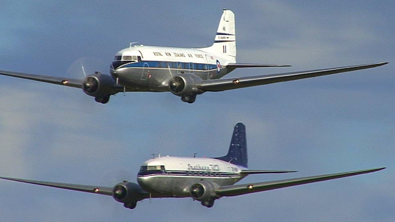 TENTANG MILITER: PESAWAT ANGKUT Douglas DC-3