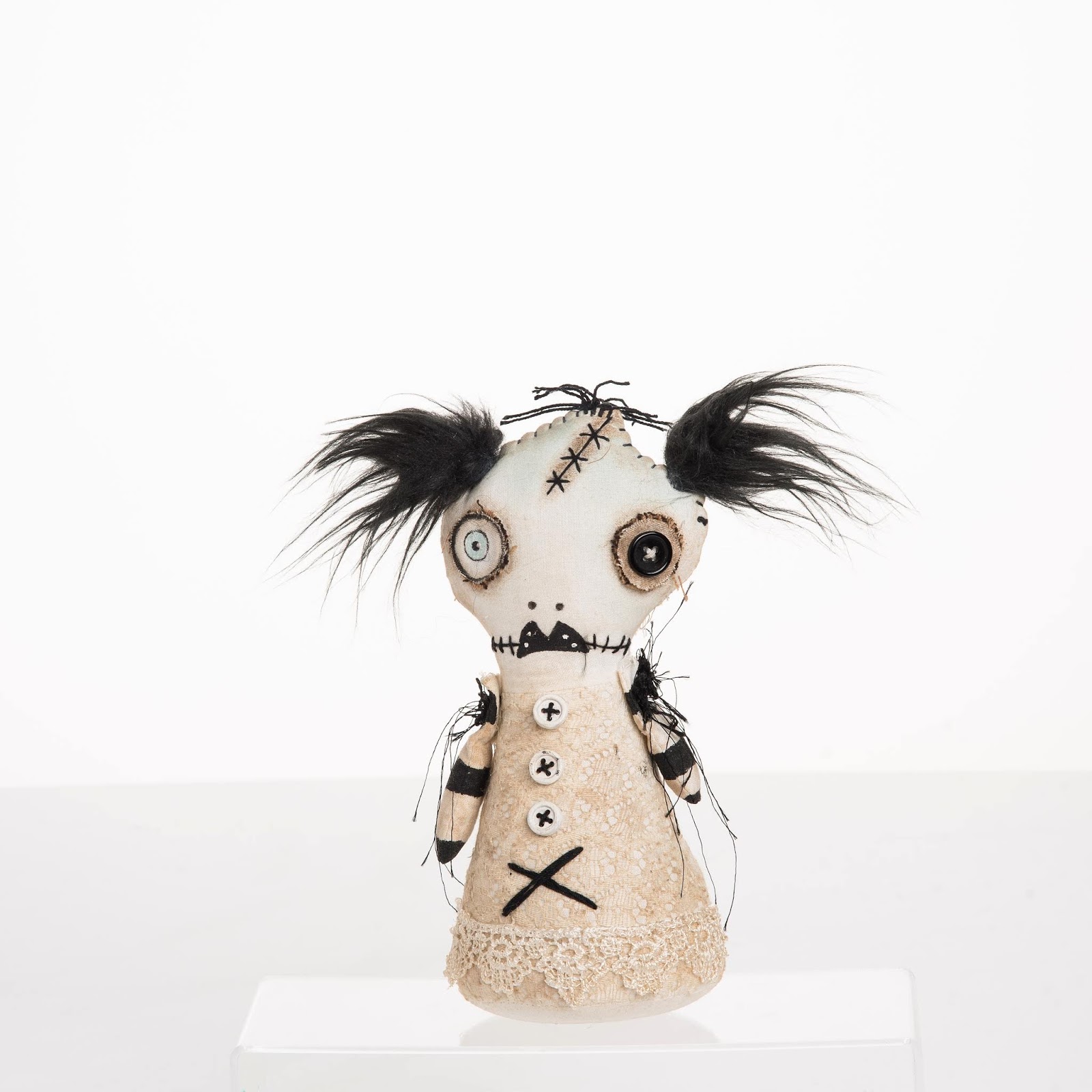 Junker Jane Monster Art Dolls: Junker Jane monsters produced by Gallerie II