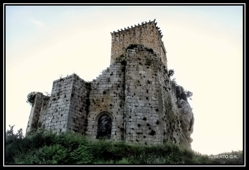 GALICIA PUEBLO A PUEBLO: CASTILLO DE ANDRADE O NOGUEIROSA, PONTEDEUME