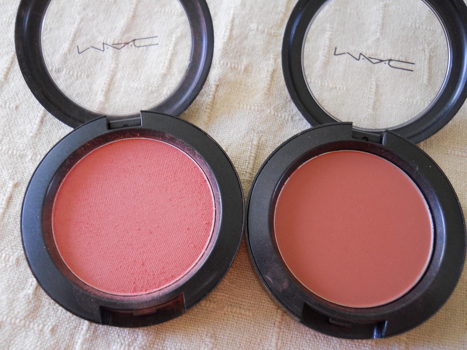 Ramblings of a Cosmetic Junkie: MAC Pinch Me and Fleur Power