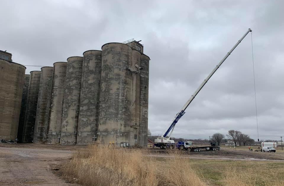 Towns and Nature: Topeka, KS: Largest Cargill Grain Elevator and UP Yard