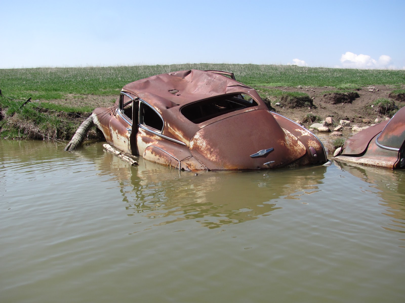 Kayaking the Lakes of South Dakota: Ethan Lake - May 2013
