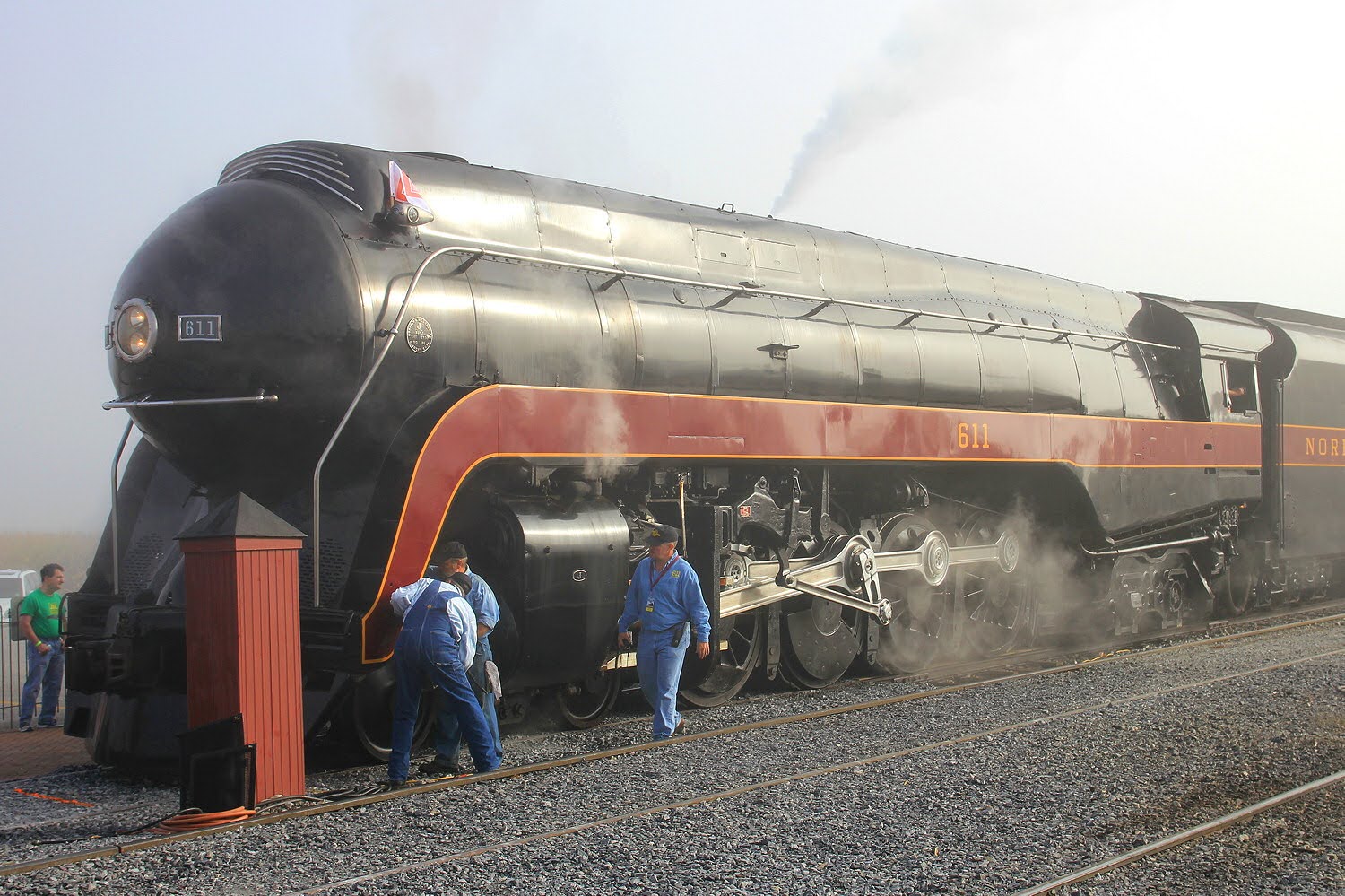 Jersey Mike's Rail Adventures: 19-09-28 PHOTOS: Fire Up 611