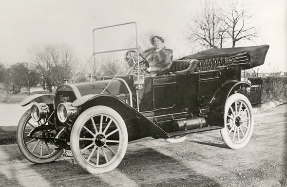 American Auto Emblems: WARREN