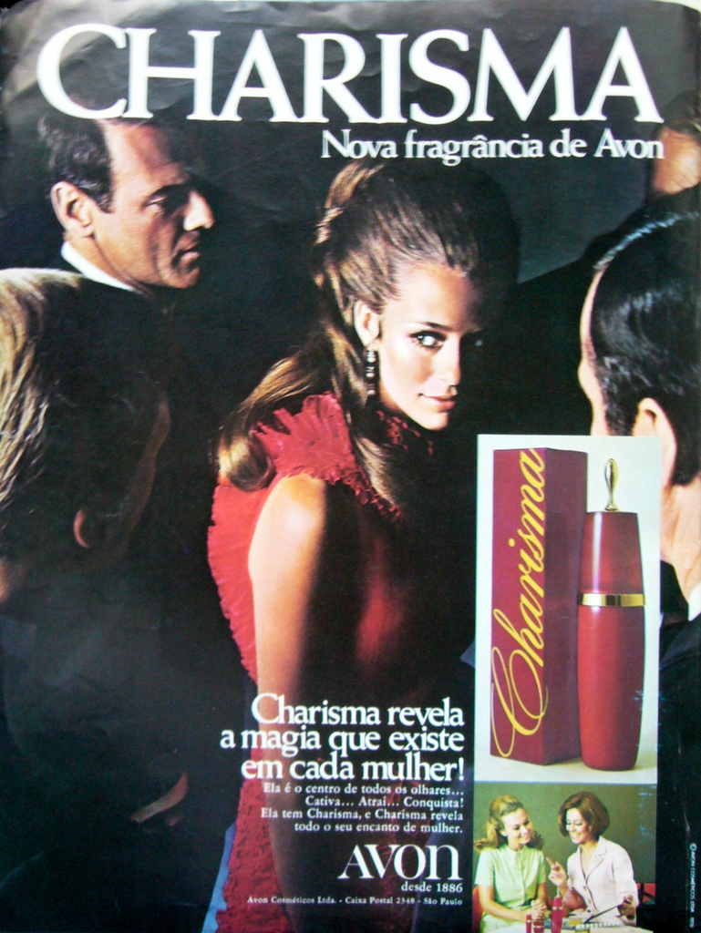 Ana Caldatto : Coleção Potes de Talco e Perfumes AVON Vintage