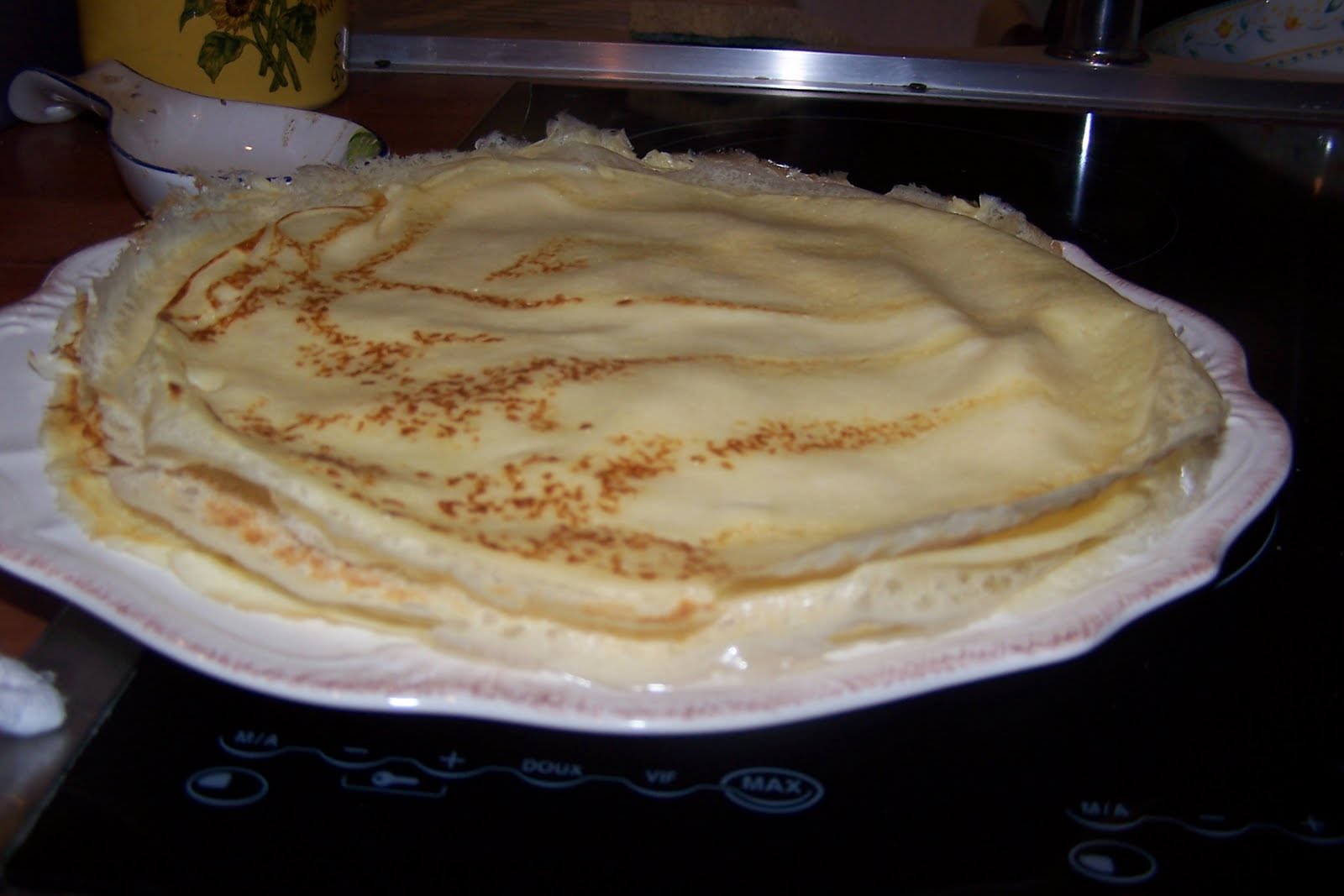 Petits riens, petits touts: Ma recette préférée de pâte à crêpes