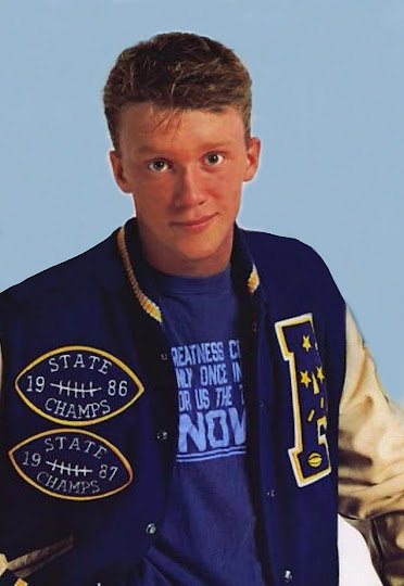 Anthony Michael Hall Ciclo - Exploradores P2P