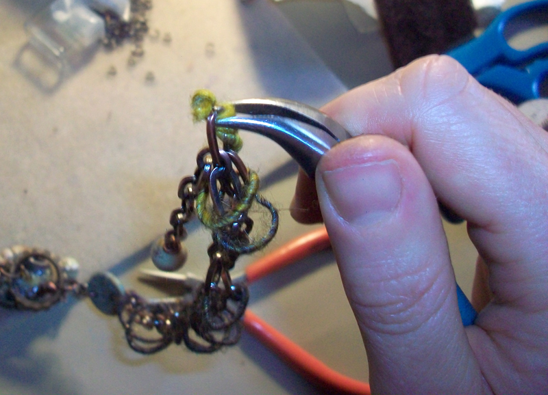 Genea Beads(Third Eye Gypsy): Finishing the end of Wooly Wire- Tutorial
