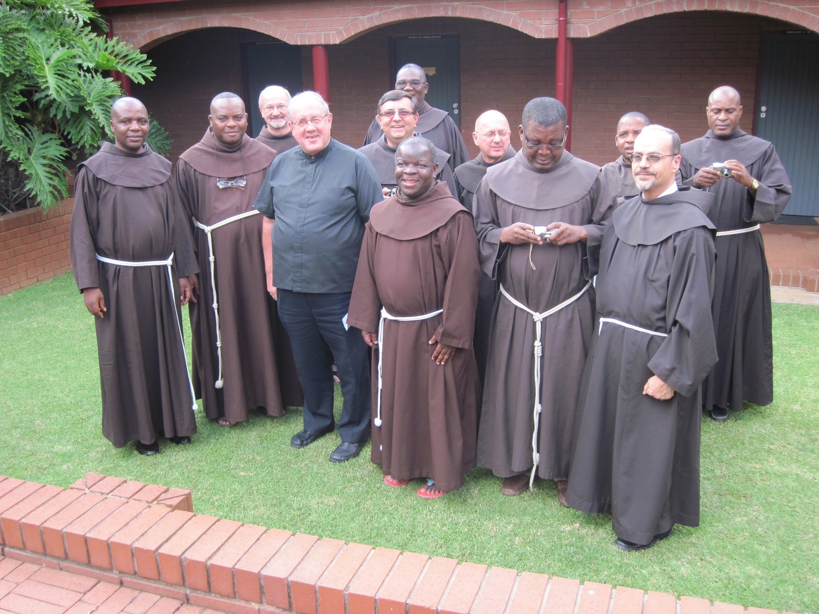 FRANCISCAINS DE L'ORDRE DES FRERES MINEURS D'AFRIQUE: Réunion des ...