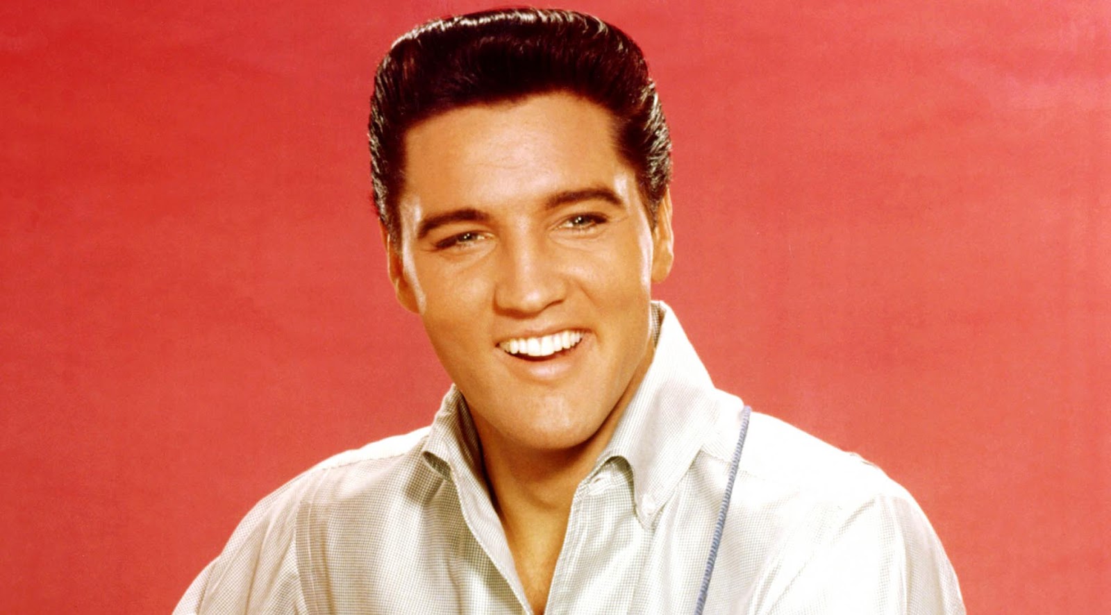 Elvis - IMAGES his wonderful smile
