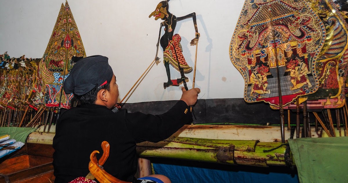 Sifat-Sifat Seorang Dalang