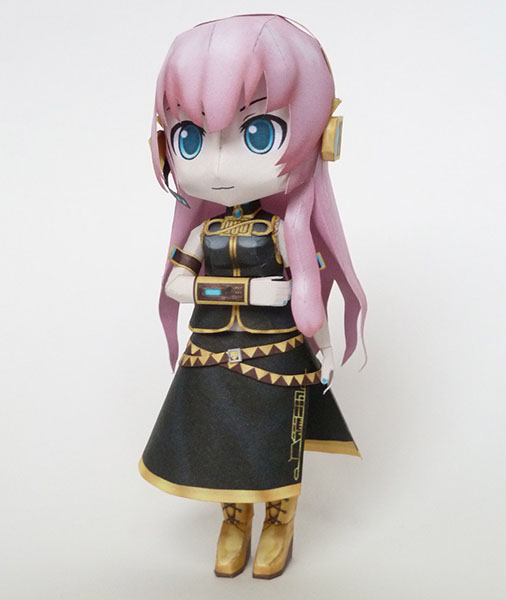 Vocaloid: Megurine Luka Papercraft | Paperized Crafts