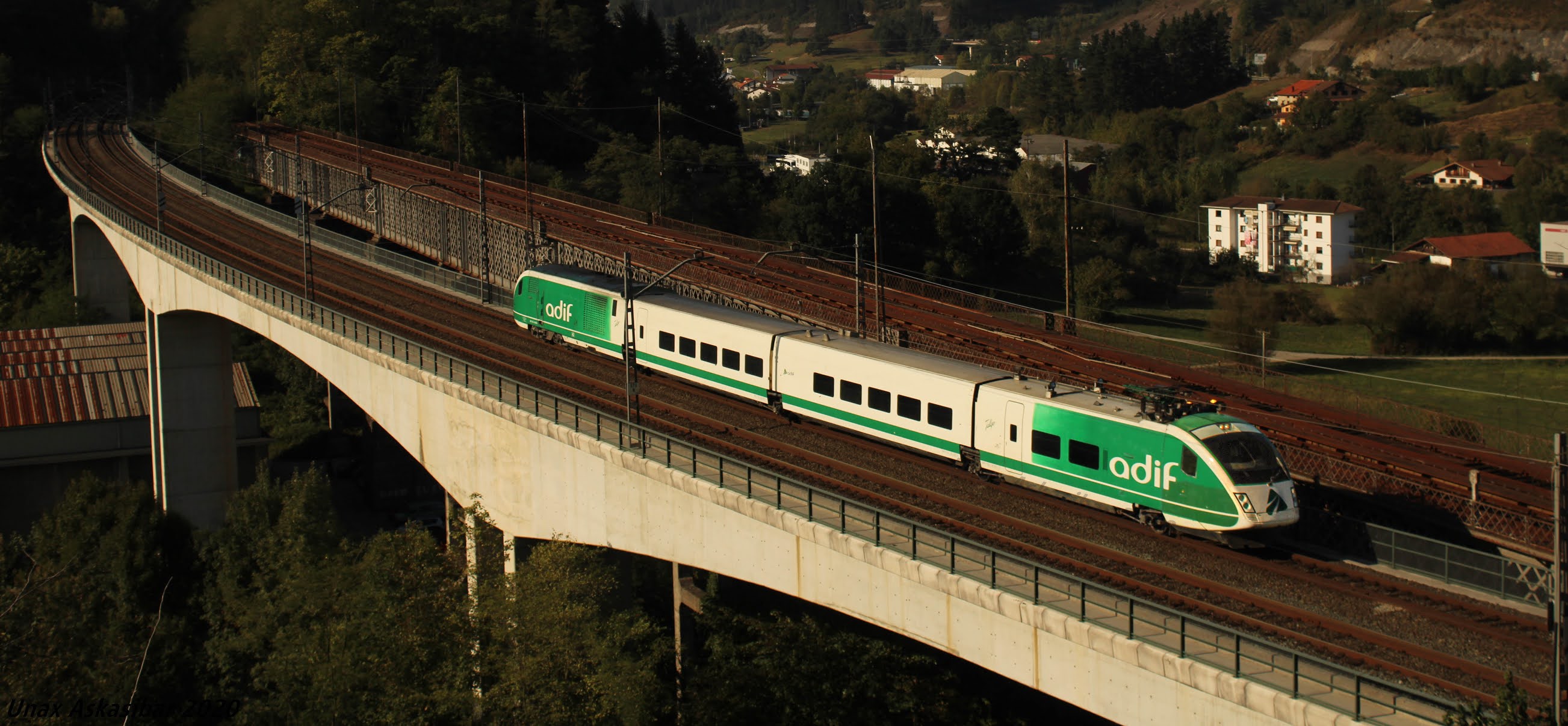 BAF7301: TREN AUSCULTADOR BT 2 DE ADIF EN GIPUZKOA