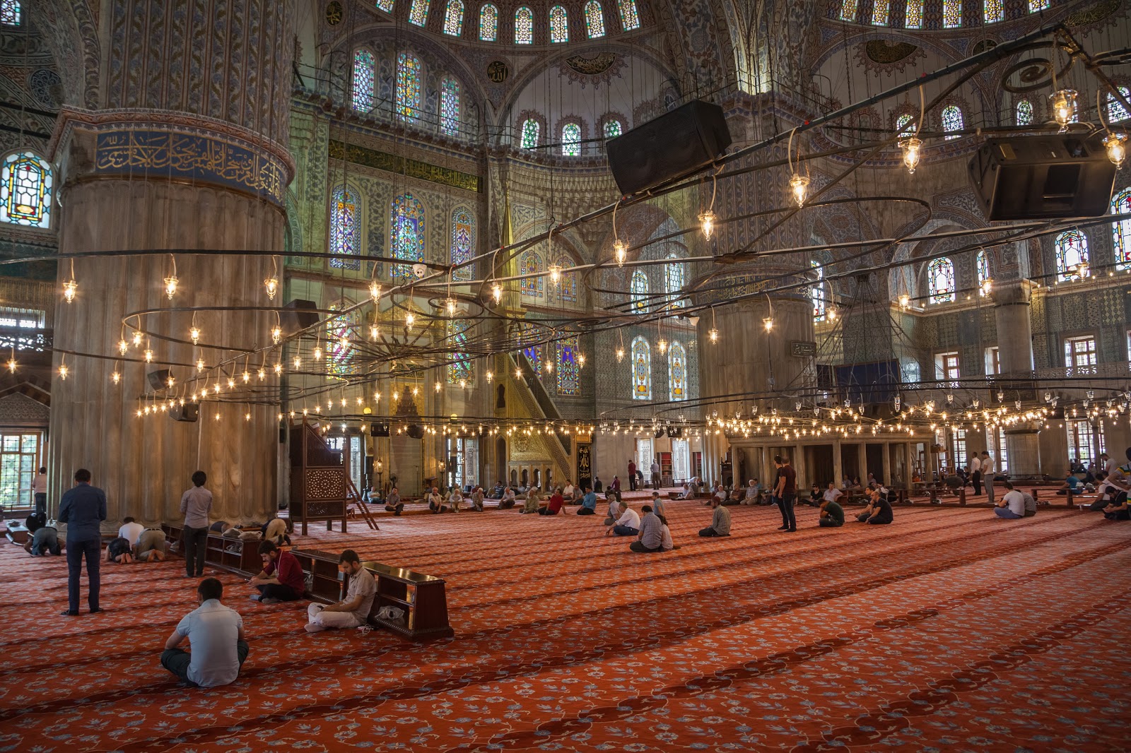 7 Not To Be Missed Places in Istanbul - Explore the World with Simon Sulyma