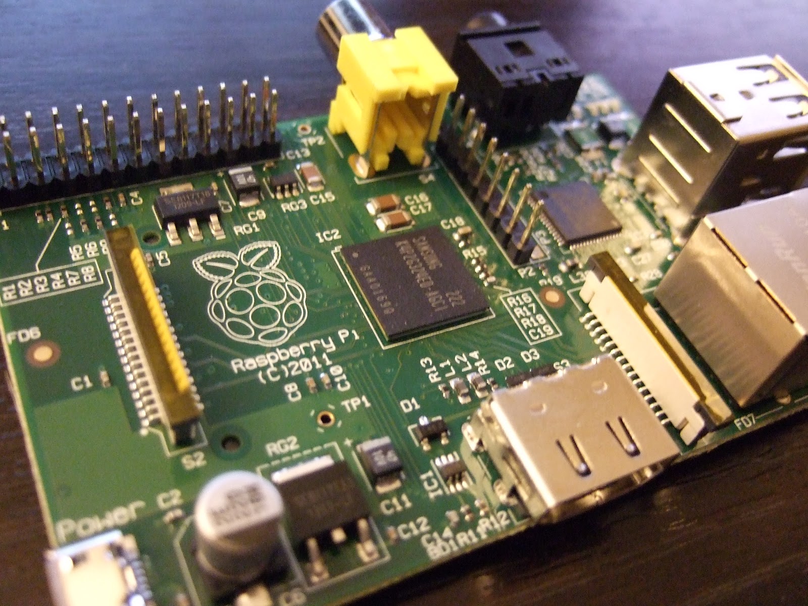 Wolfram's Blog: Raspberry Pi Car PC Project