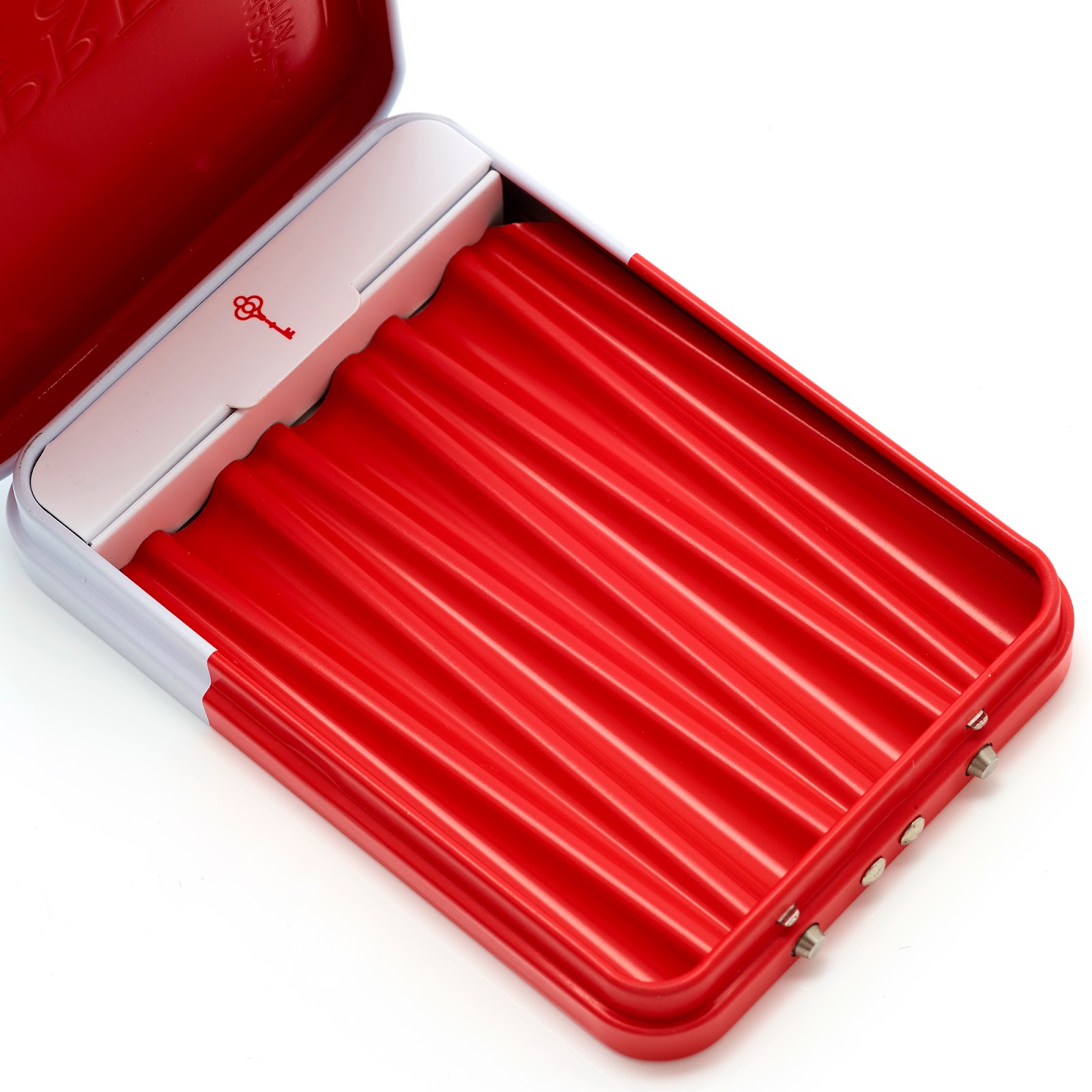 Happy Valley – Packaging Of The World