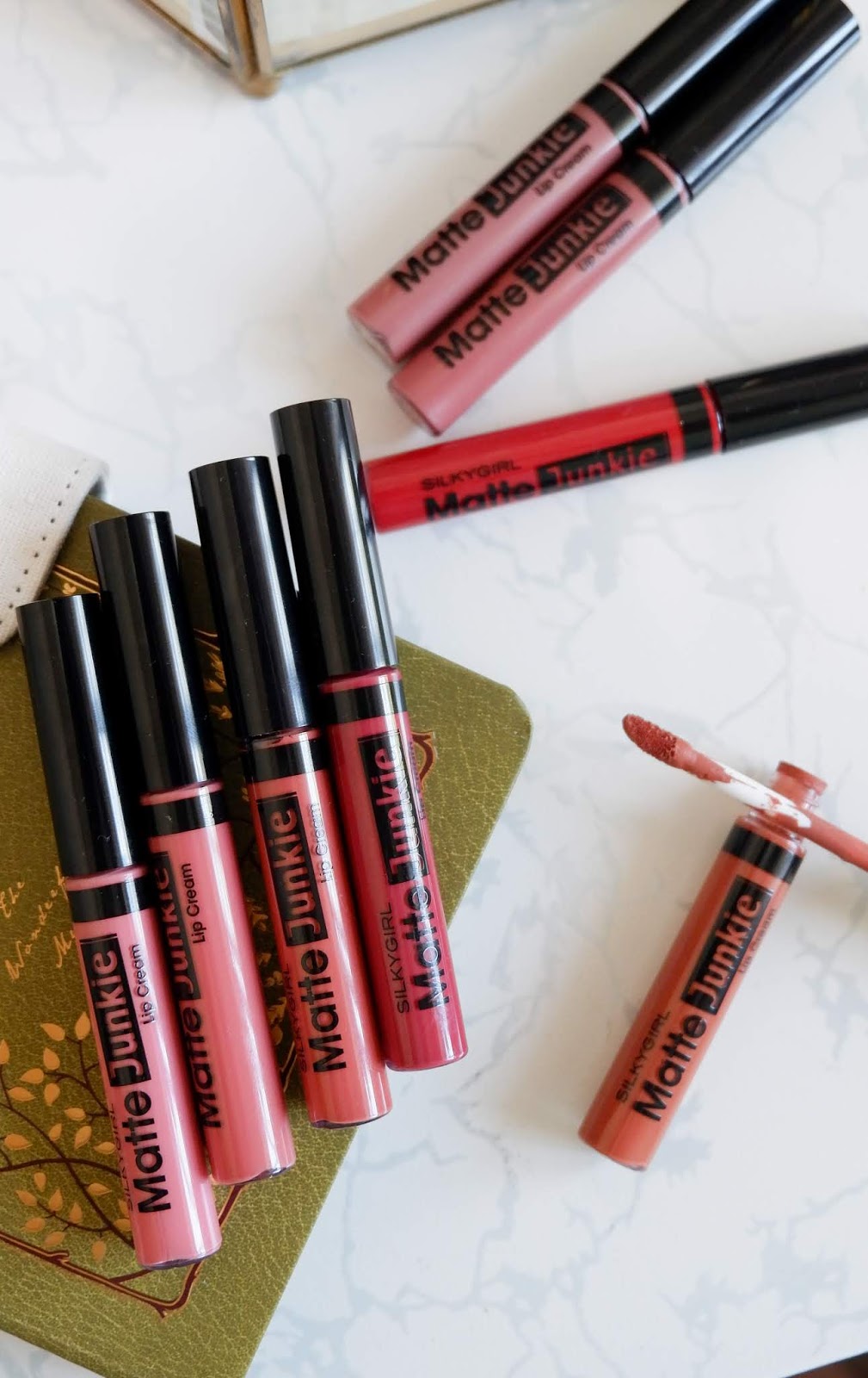 SILKYGIRL: MATTE JUNKIE LIP CREAM REVIEW AND SWATCHES — Cessa