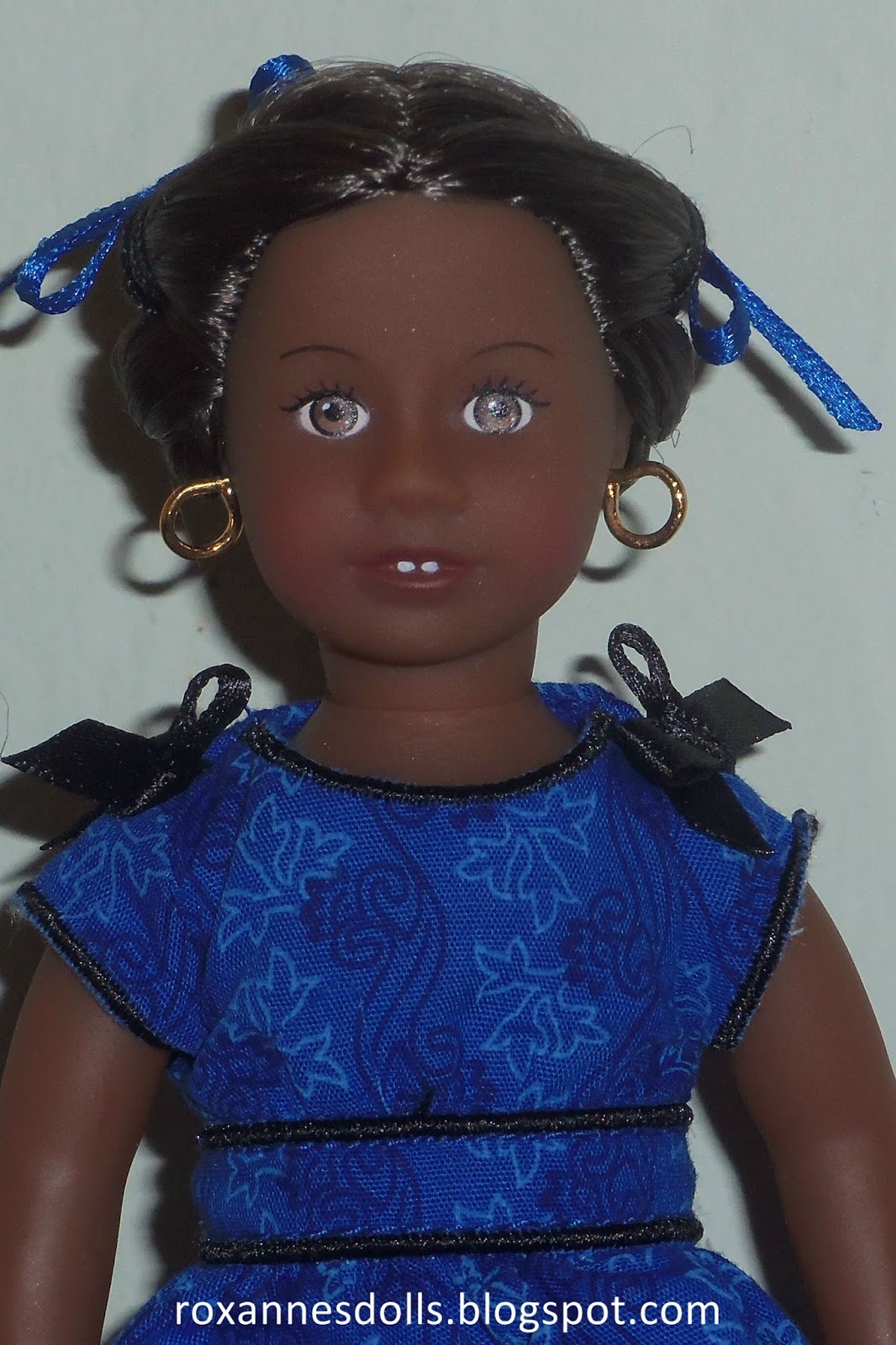 Roxanne's Dolls: American Girl Addy Mini