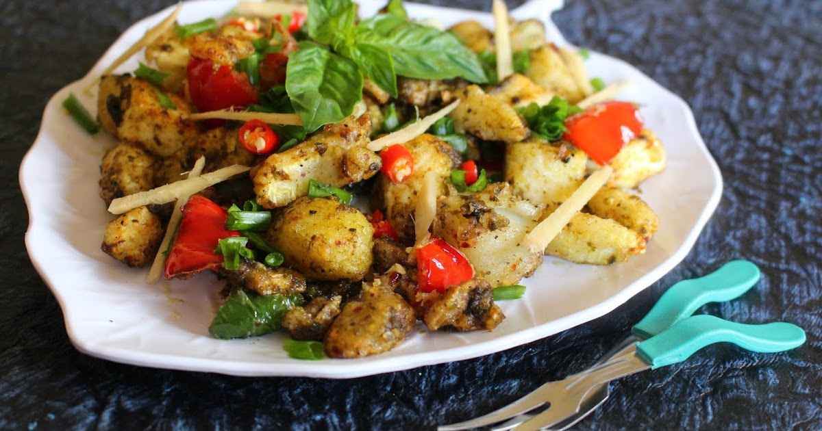 Crispy Vegetables in Chilly Basil Sauce